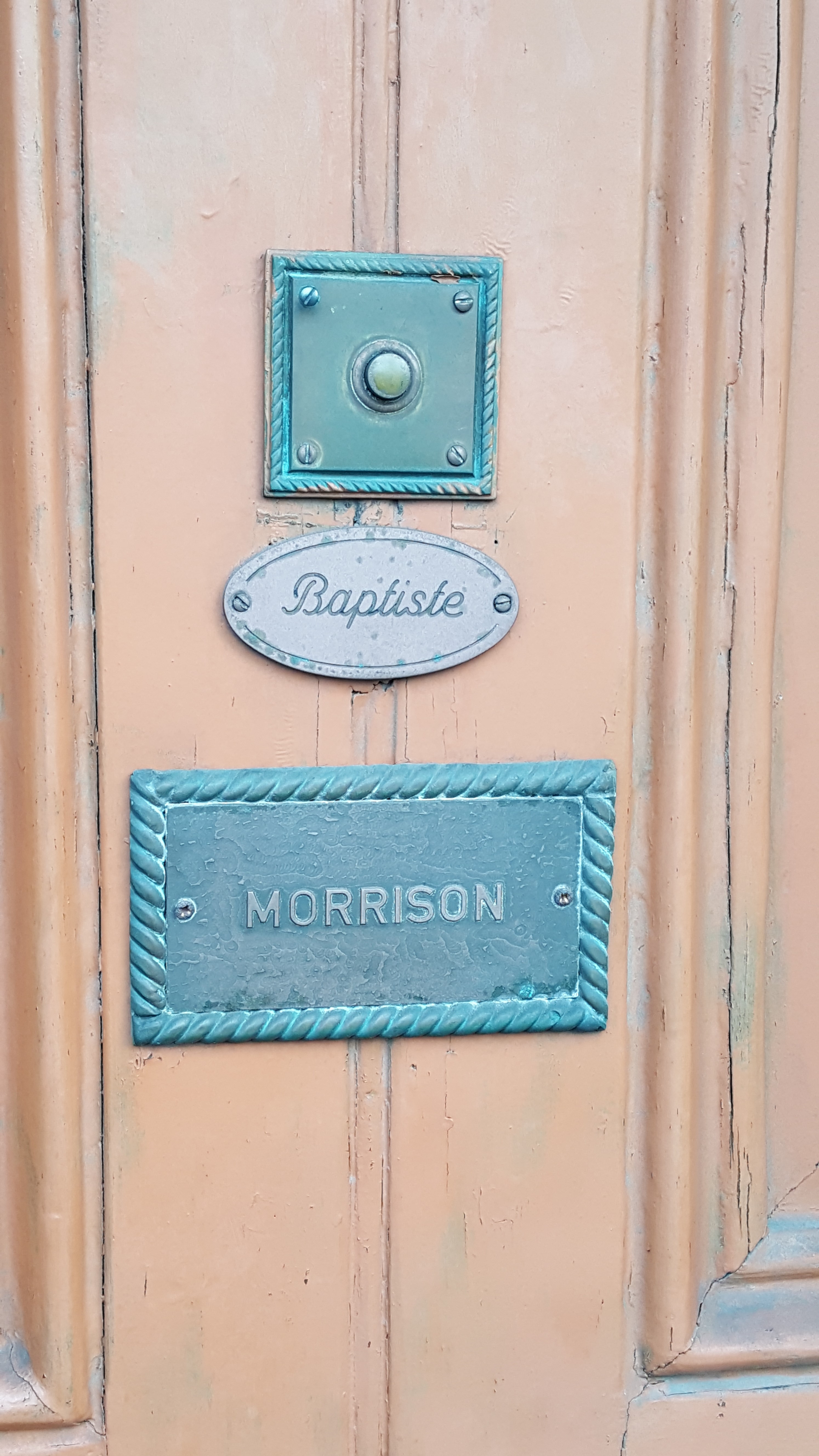 MONA FRONT DOOR | Historycal Roots