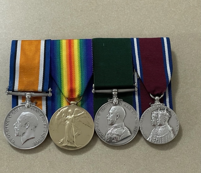 VAN-TWEST-12 | Historycal Roots